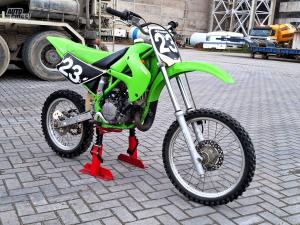 Зеленый Кавасаки KX 85 2000 в Тельшяй, объемом двигателя 0.08 л и пробегом 0 тыс. км за 999 €, фото 4 на AUTOMOTO.COM.LV