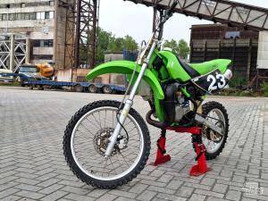 Зеленый Кавасаки KX 85 2000 в Тельшяй, объемом двигателя 0.08 л и пробегом 0 тыс. км за 999 €, фото 6 на AUTOMOTO.COM.LV