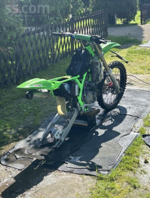 Кавасаки KX 85 2011 в Лудза, объемом двигателя 85.00 л и пробегом 0 тыс. км за 1500 €, фото 3 на AUTOMOTO.COM.LV