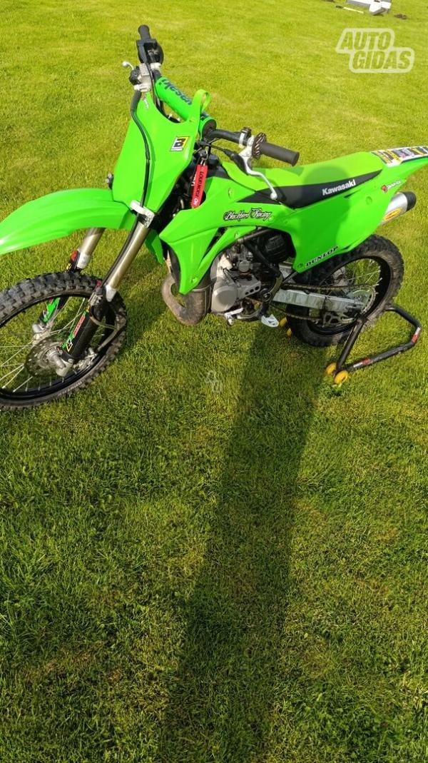 Kawasaki KX 85 2020 in Gargzdai, with an engine capacity of 0.00 L and mileage of 0 thousand km for 2200 €, photo 5 on AUTOMOTO.COM.LV