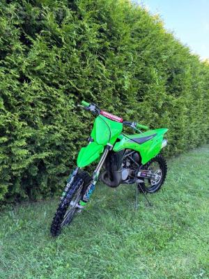 Kawasaki KX 85 2022 in Riga, with an engine capacity of 85.00 L and mileage of 0 thousand km for 2100 €, photo  on AUTOMOTO.COM.LV