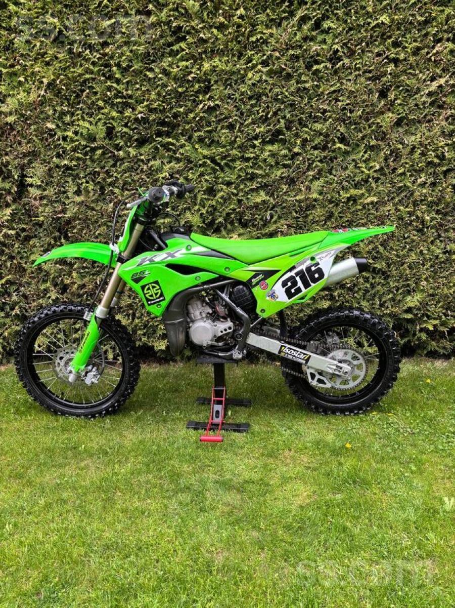 Кавасаки KX 85 2025 в Рига, объемом двигателя 85.00 л и пробегом 0 тыс. км за 3100 €, фото 1 на AUTOMOTO.COM.LV