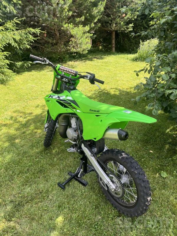 Kawasaki KX 85 2025 Rīga, ar dzinēja tilpumu 85.00 L un nobraukumu 0 tūkst. km par 2700 €, foto 2 vietnē AUTOMOTO.COM.LV