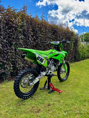 Kawasaki KX 85 2025 in Riga, with an engine capacity of 85.00 L and mileage of 0 thousand km for 2500 €, photo 3 on AUTOMOTO.COM.LV