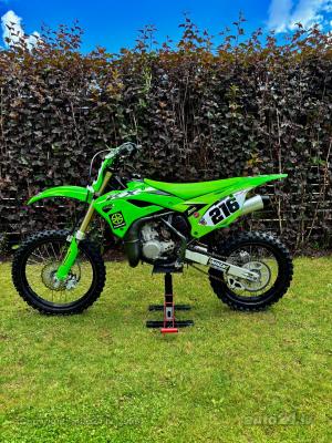 Kawasaki KX 85 2025 in Riga, with an engine capacity of 85.00 L and mileage of 0 thousand km for 2500 €, photo 7 on AUTOMOTO.COM.LV
