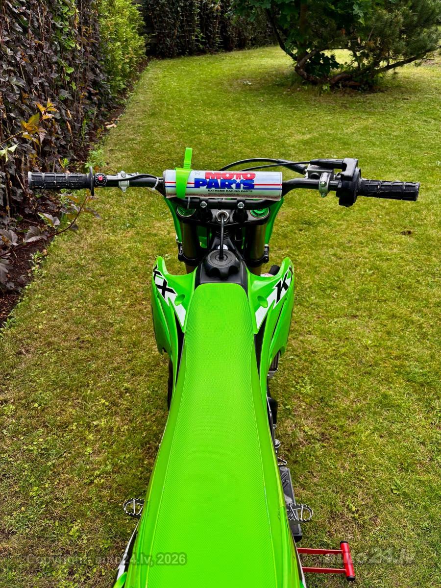 Kawasaki KX 85 2025 in Riga, with an engine capacity of 85.00 L and mileage of 0 thousand km for 2500 €, photo 8 on AUTOMOTO.COM.LV