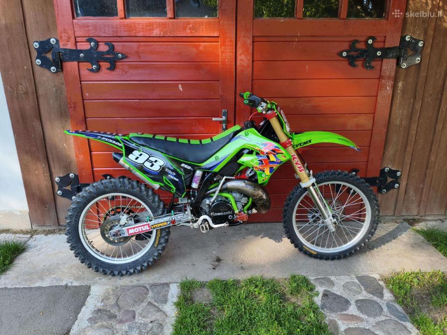 Zaļš Kawasaki KX 1992 Tauragė, ar dzinēja tilpumu 0.00 L un nobraukumu 0 tūkst. km par 1900 €, foto 3 vietnē AUTOMOTO.COM.LV