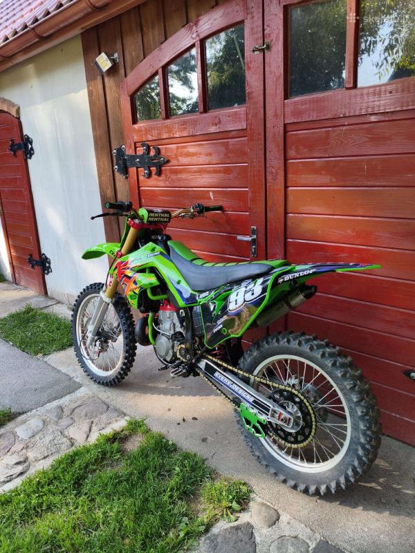 Zaļš Kawasaki KX 1992 Tauragė, ar dzinēja tilpumu 0.00 L un nobraukumu 0 tūkst. km par 1900 €, foto 4 vietnē AUTOMOTO.COM.LV