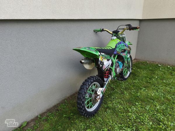 Зеленый Кавасаки KX 2003 в Шилале, объемом двигателя 0.00 л и пробегом 0 тыс. км за 1200 €, фото 2 на AUTOMOTO.COM.LV