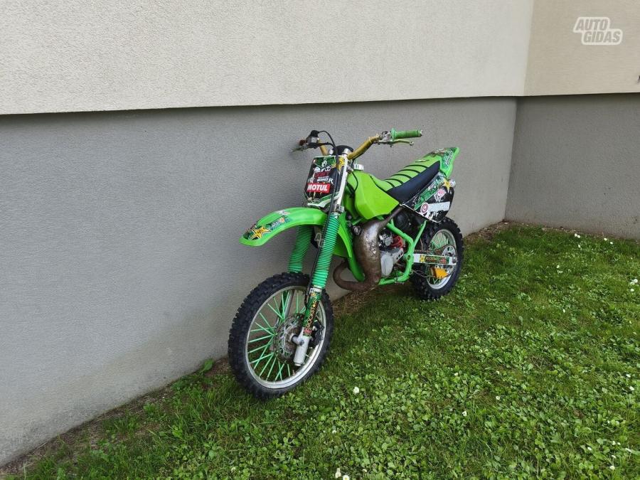 Green Kawasaki KX 2003 in Silale, with an engine capacity of 0.00 L and mileage of 0 thousand km for 1200 €, photo 1 on AUTOMOTO.COM.LV