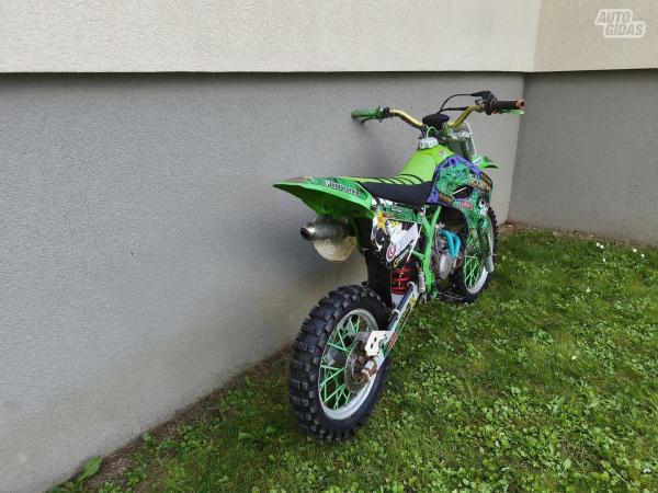 Zaļš Kawasaki KX 2003 Šilalė, ar dzinēja tilpumu 0.00 L un nobraukumu 0 tūkst. km par 1200 €, foto 3 vietnē AUTOMOTO.COM.LV