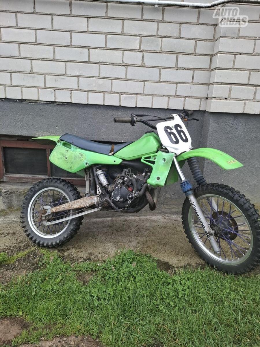 Kawasaki KX 1994 in Vilnius, with an engine capacity of 0.00 L and mileage of 0 thousand km for 650 €, photo 4 on AUTOMOTO.COM.LV