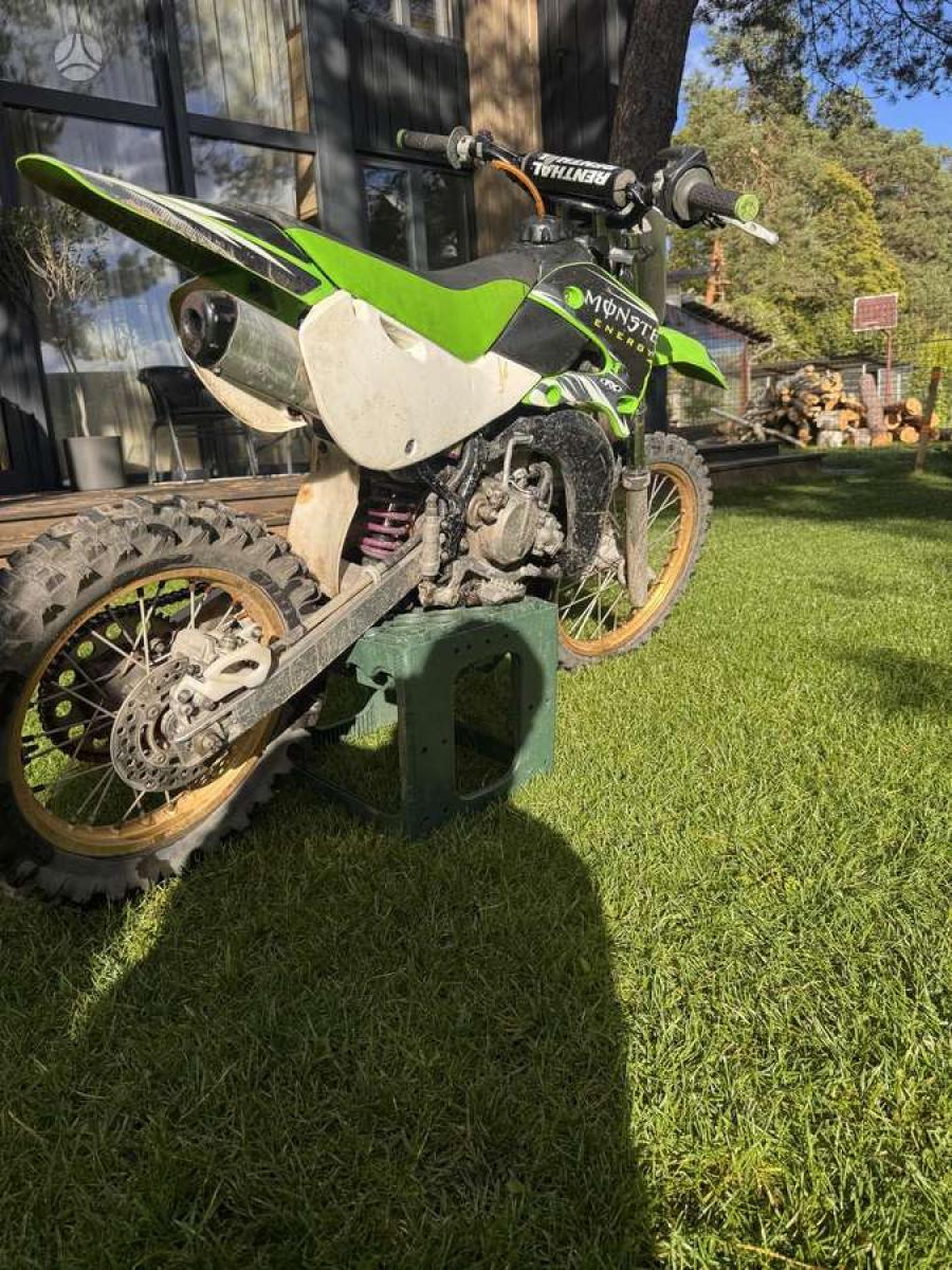 Kawasaki KX 2010 in Kaunas, with an engine capacity of 65.00 L and mileage of 1 thousand km for 1150 €, photo 4 on AUTOMOTO.COM.LV