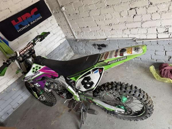Kawasaki KX 2014 Šilutė, ar dzinēja tilpumu 0.45 L un nobraukumu 1 tūkst. km par 1900 €, foto 3 vietnē AUTOMOTO.COM.LV