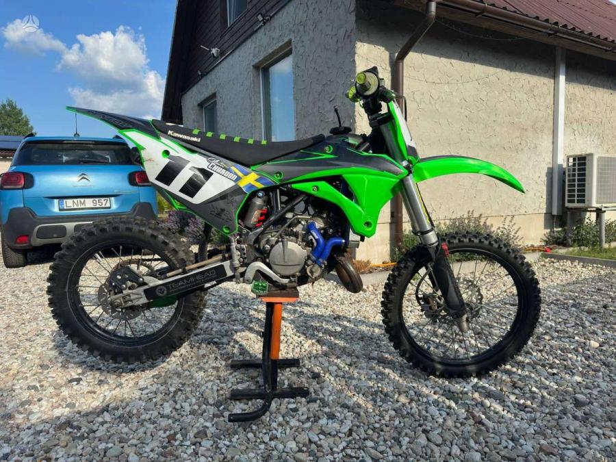 Кавасаки KX 2018 в Каунас, объемом двигателя 85.00 л и пробегом 80 тыс. км за 1800 €, фото 1 на AUTOMOTO.COM.LV