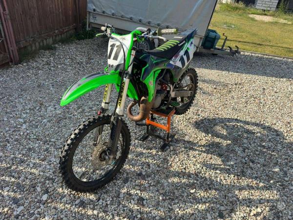 Kawasaki KX 2018 in Kaunas, with an engine capacity of 85.00 L and mileage of 80 thousand km for 1800 €, photo 4 on AUTOMOTO.COM.LV