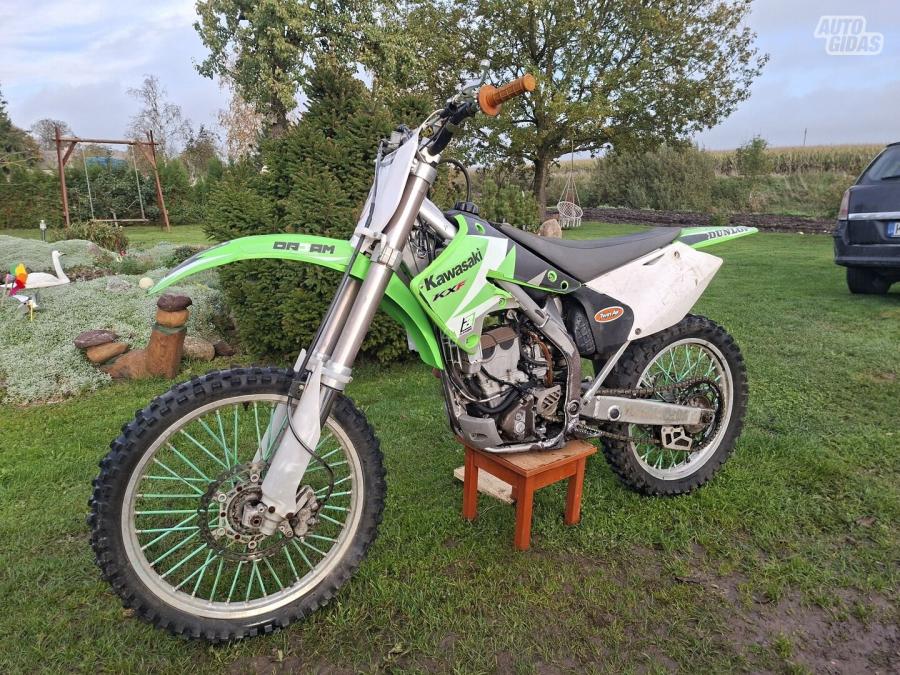 Kawasaki KXF 2004 Radviliškis, ar dzinēja tilpumu 0.25 L un nobraukumu 0 tūkst. km par 1450 €, foto 1 vietnē AUTOMOTO.COM.LV