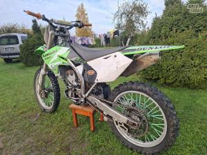 Kawasaki KXF 2004 Radviliškis, ar dzinēja tilpumu 0.25 L un nobraukumu 0 tūkst. km par 1450 €, foto 3 vietnē AUTOMOTO.COM.LV