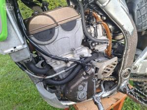 Kawasaki KXF 2004 in Radviliskis, with an engine capacity of 0.25 L and mileage of 0 thousand km for 1450 €, photo 7 on AUTOMOTO.COM.LV