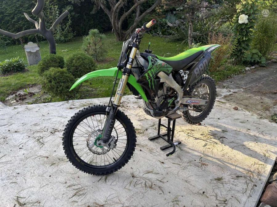 Kawasaki KXF 2010 in Kaunas, with an engine capacity of 0.25 L and mileage of 0 thousand km for 3200 €, photo 10 on AUTOMOTO.COM.LV