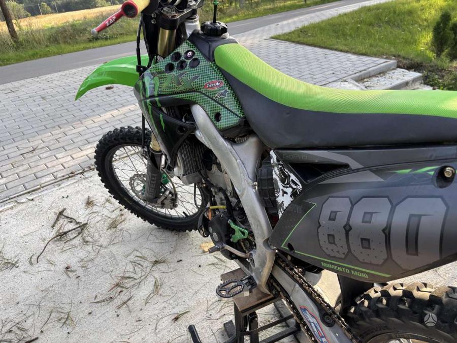 Kawasaki KXF 2010 in Kaunas, with an engine capacity of 0.25 L and mileage of 0 thousand km for 3200 €, photo 15 on AUTOMOTO.COM.LV