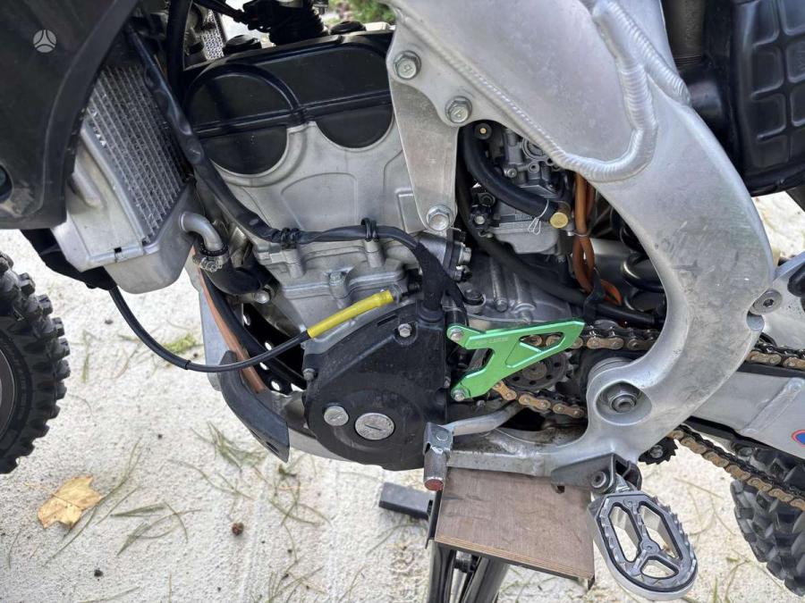 Kawasaki KXF 2010 in Kaunas, with an engine capacity of 0.25 L and mileage of 0 thousand km for 3200 €, photo 23 on AUTOMOTO.COM.LV