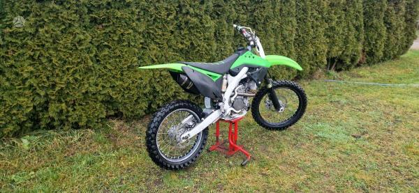 Kawasaki KXF 2012 in Kelme, with an engine capacity of 0.25 L and mileage of 99 thousand km for 2050 €, photo 4 on AUTOMOTO.COM.LV