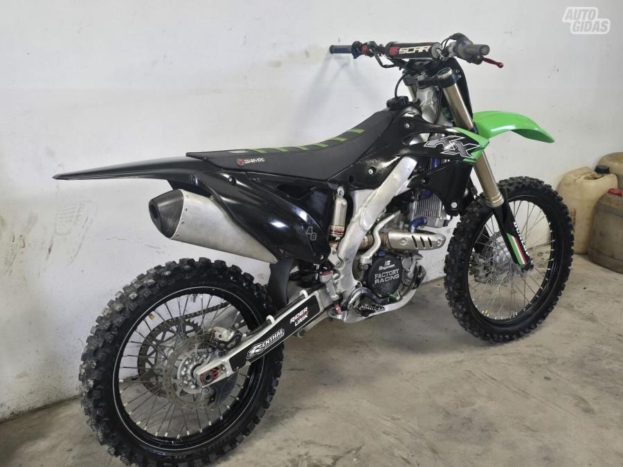 Kawasaki KXF 2014 in Siauliai, with an engine capacity of 0.25 L and mileage of 18 thousand km for 2250 €, photo 10 on AUTOMOTO.COM.LV