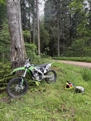 Kawasaki KXF 2014 in Panevezys, with an engine capacity of 0.25 L and mileage of 0 thousand km for 3500 €, photo  on AUTOMOTO.COM.LV