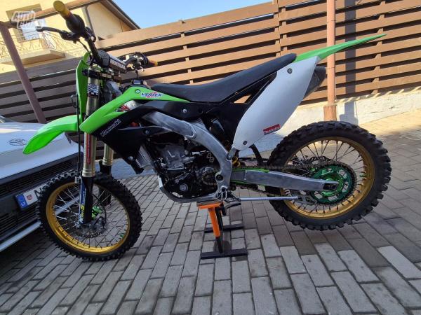 Kawasaki KXF 2015 in Kaunas, with an engine capacity of 0.45 L and mileage of 0 thousand km for 2400 €, photo 4 on AUTOMOTO.COM.LV