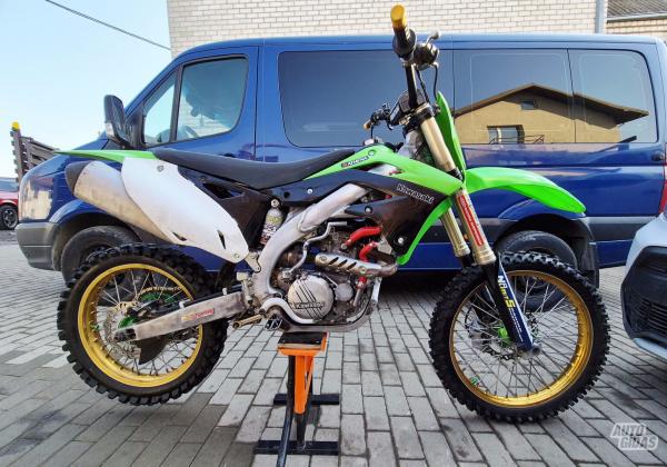 Kawasaki KXF 2015 in Kaunas, with an engine capacity of 0.45 L and mileage of 0 thousand km for 2400 €, photo 6 on AUTOMOTO.COM.LV
