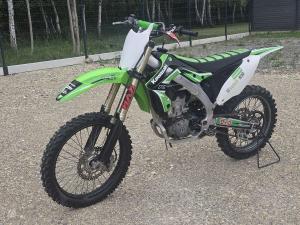 Kawasaki KXF 2015 in Siauliai, with an engine capacity of 0.45 L and mileage of 1 thousand km for 2350 €, photo  on AUTOMOTO.COM.LV