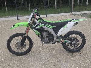 Kawasaki KXF 2015 in Siauliai, with an engine capacity of 0.45 L and mileage of 1 thousand km for 2350 €, photo 3 on AUTOMOTO.COM.LV