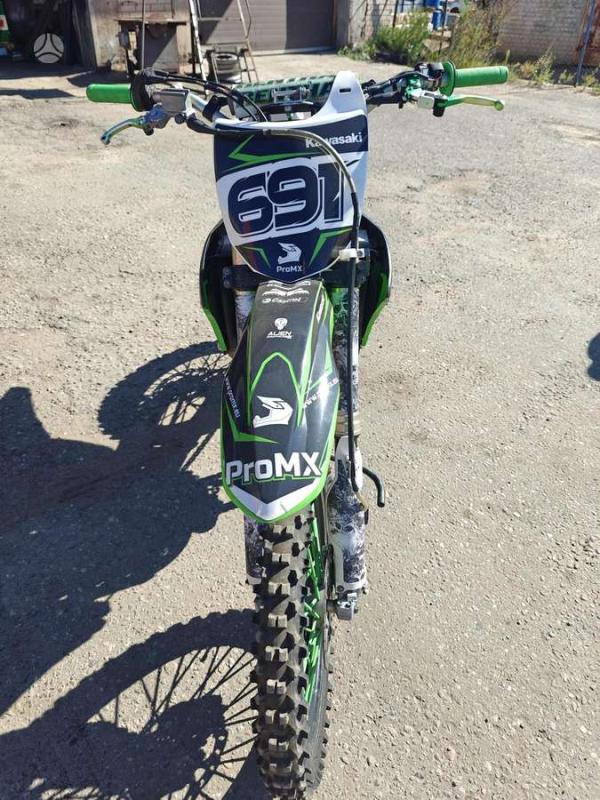 Balts Kawasaki KXF 2012 Kauņa, ar dzinēja tilpumu 0.45 L un nobraukumu 0 tūkst. km par 3200 €, foto 11 vietnē AUTOMOTO.COM.LV