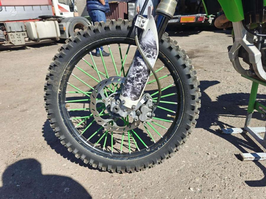 Balts Kawasaki KXF 2012 Kauņa, ar dzinēja tilpumu 0.45 L un nobraukumu 0 tūkst. km par 3200 €, foto 12 vietnē AUTOMOTO.COM.LV
