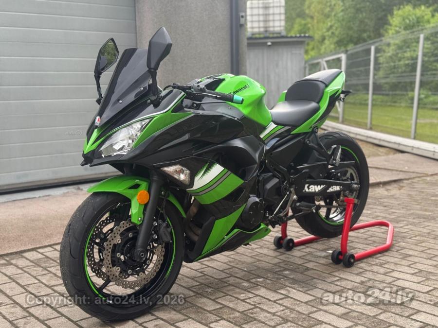 Черный Кавасаки Ninja 650 2019 в Пярну, объемом двигателя 0.65 л и пробегом 30 тыс. км за 5790 €, фото 3 на AUTOMOTO.COM.LV