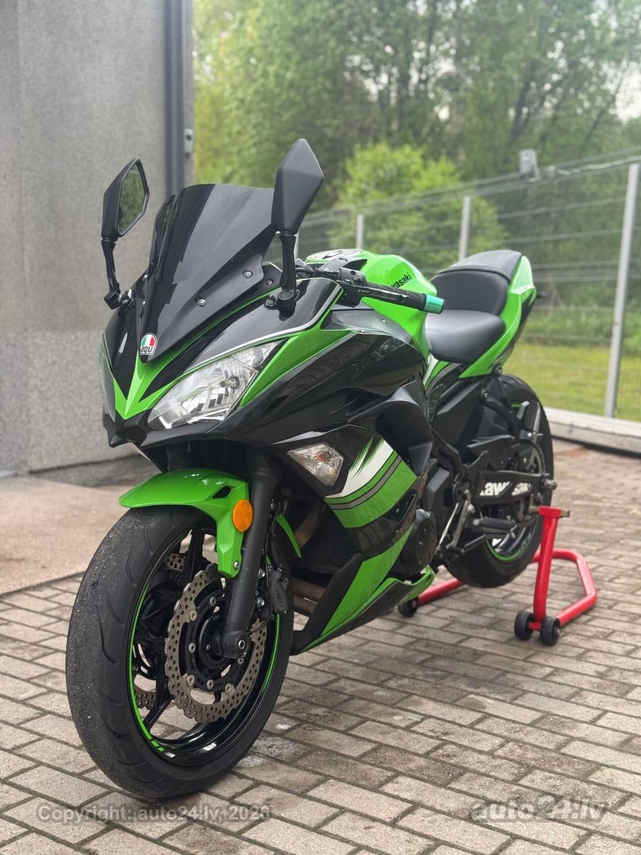 Черный Кавасаки Ninja 650 2019 в Пярну, объемом двигателя 0.65 л и пробегом 30 тыс. км за 5790 €, фото 4 на AUTOMOTO.COM.LV