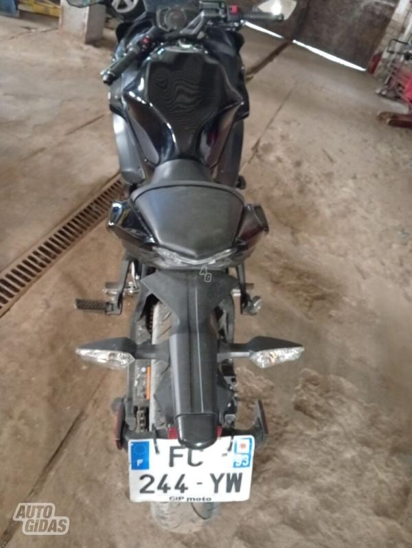 Black Kawasaki Ninja 650 2019 in Joniskis, with an engine capacity of 0.65 L and mileage of 25 thousand km for 4550 €, photo 4 on AUTOMOTO.COM.LV