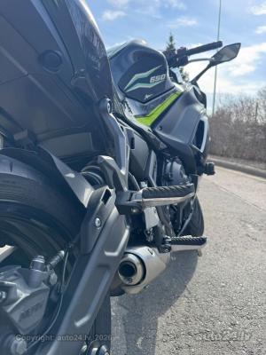 Melns Kawasaki Ninja 650 2022 Tallina, ar dzinēja tilpumu 0.65 L un nobraukumu 7 tūkst. km par 6500 €, foto 12 vietnē AUTOMOTO.COM.LV
