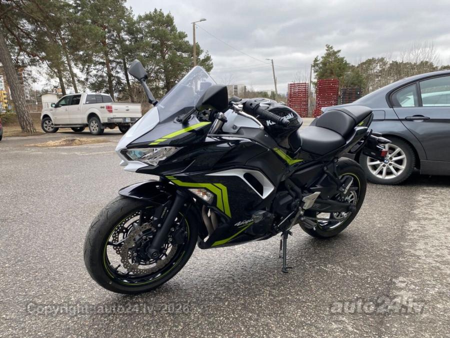 Melns Kawasaki Ninja 650 2022 Tallina, ar dzinēja tilpumu 0.65 L un nobraukumu 10 tūkst. km par 5900 €, foto 7 vietnē AUTOMOTO.COM.LV