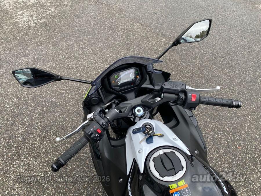 Melns Kawasaki Ninja 650 2022 Tallina, ar dzinēja tilpumu 0.65 L un nobraukumu 10 tūkst. km par 5900 €, foto 10 vietnē AUTOMOTO.COM.LV