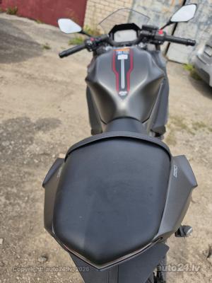 Black Kawasaki Ninja 650 2022 in Narva, with an engine capacity of 0.00 L and mileage of 0 thousand km for 7000 €, photo 8 on AUTOMOTO.COM.LV