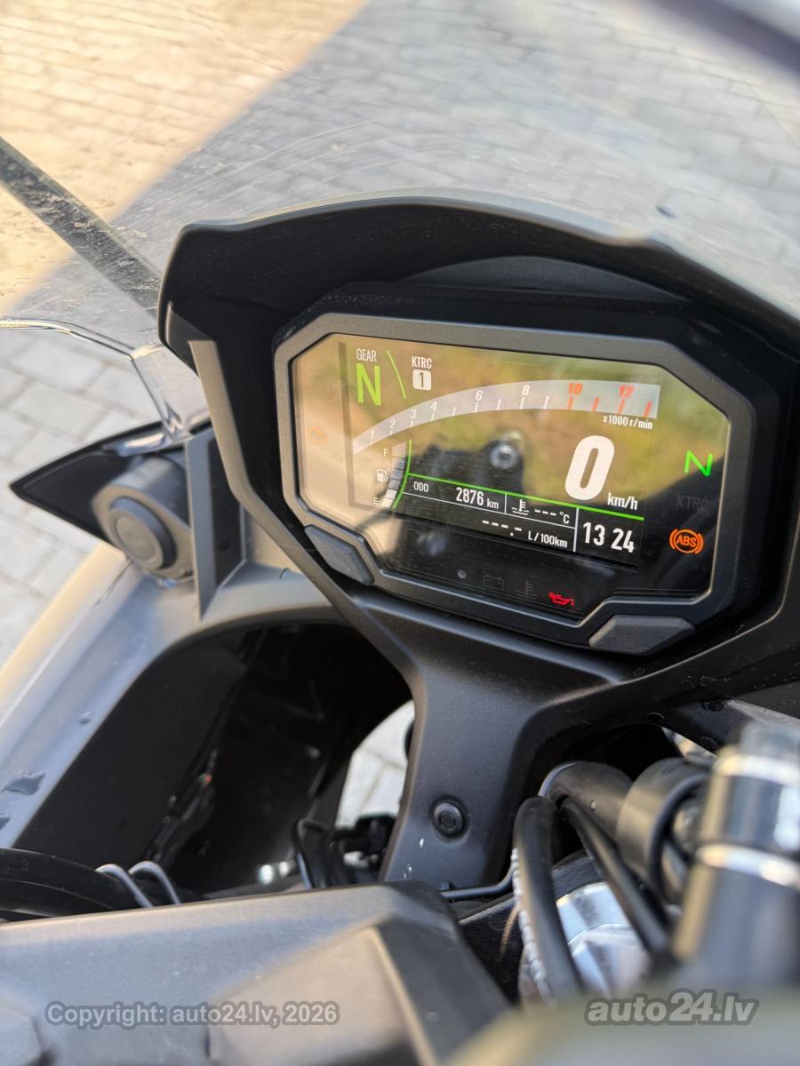 Melns Kawasaki Ninja 650 2023 Veru, ar dzinēja tilpumu 0.65 L un nobraukumu 3 tūkst. km par 6400 €, foto 7 vietnē AUTOMOTO.COM.LV