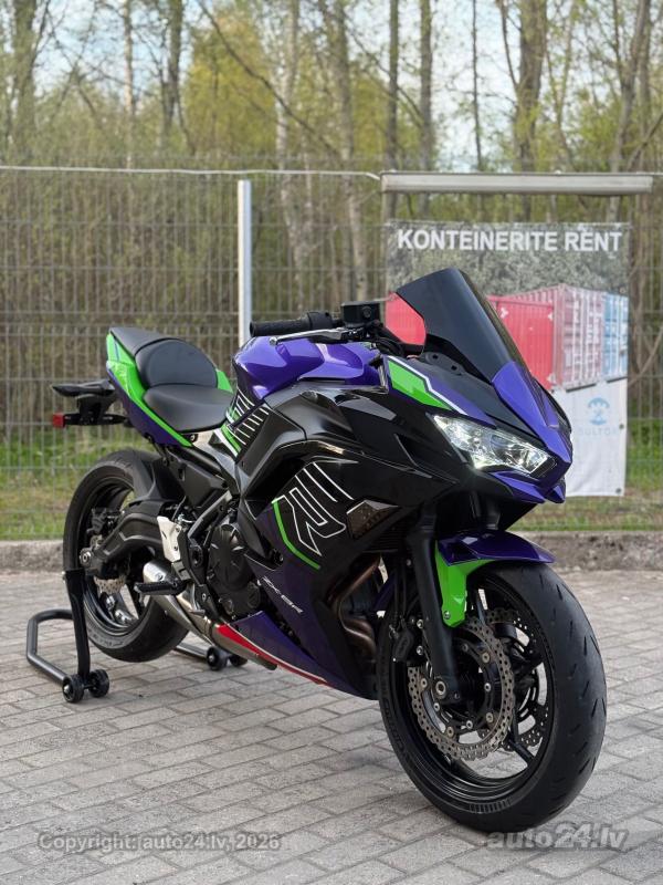 Черный Кавасаки Ninja 650 2024 в Пярну, объемом двигателя 0.65 л и пробегом 4 тыс. км за 6690 €, фото 4 на AUTOMOTO.COM.LV