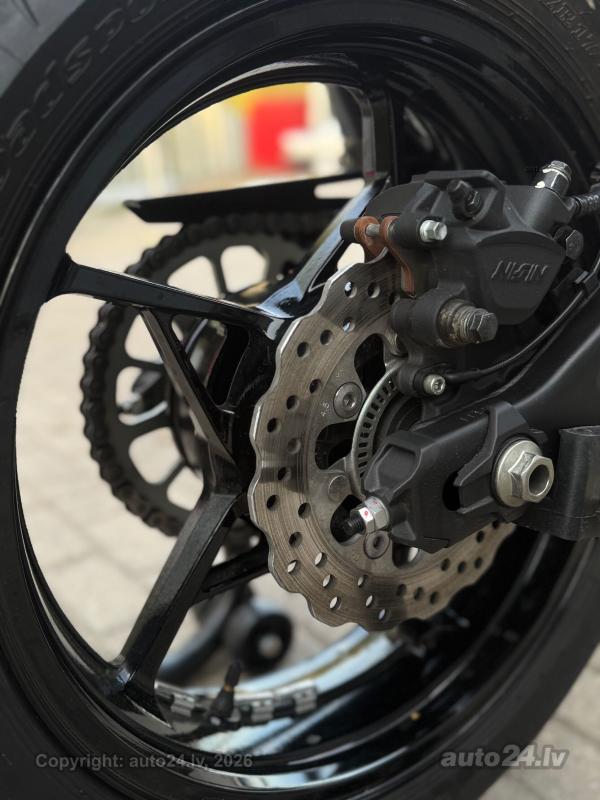 Черный Кавасаки Ninja 650 2024 в Пярну, объемом двигателя 0.65 л и пробегом 4 тыс. км за 6690 €, фото 8 на AUTOMOTO.COM.LV