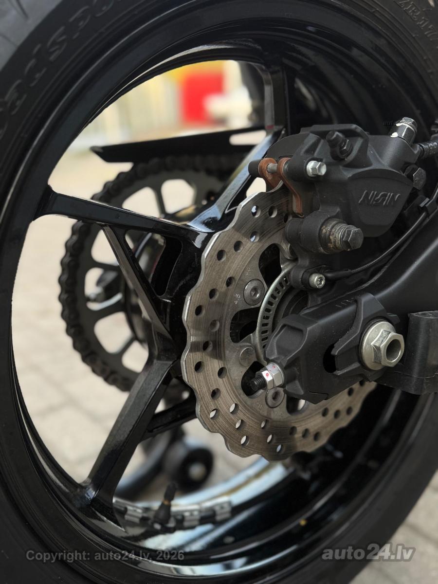 Черный Кавасаки Ninja 650 2024 в Пярну, объемом двигателя 0.65 л и пробегом 4 тыс. км за 6690 €, фото 9 на AUTOMOTO.COM.LV