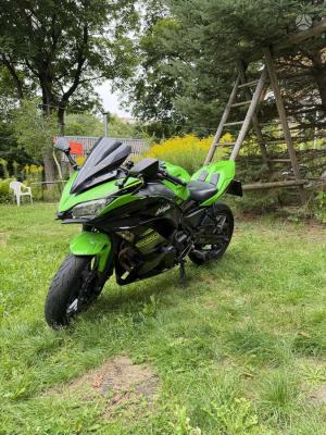 Green Kawasaki Ninja 650 2018 in Vilnius, with an engine capacity of 0.65 L and mileage of 29 thousand km for 4400 €, photo 3 on AUTOMOTO.COM.LV