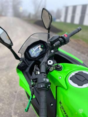Green Kawasaki Ninja 650 2025 in Alytus, with an engine capacity of 0.65 L and mileage of 6 thousand km for 5350 €, photo 6 on AUTOMOTO.COM.LV