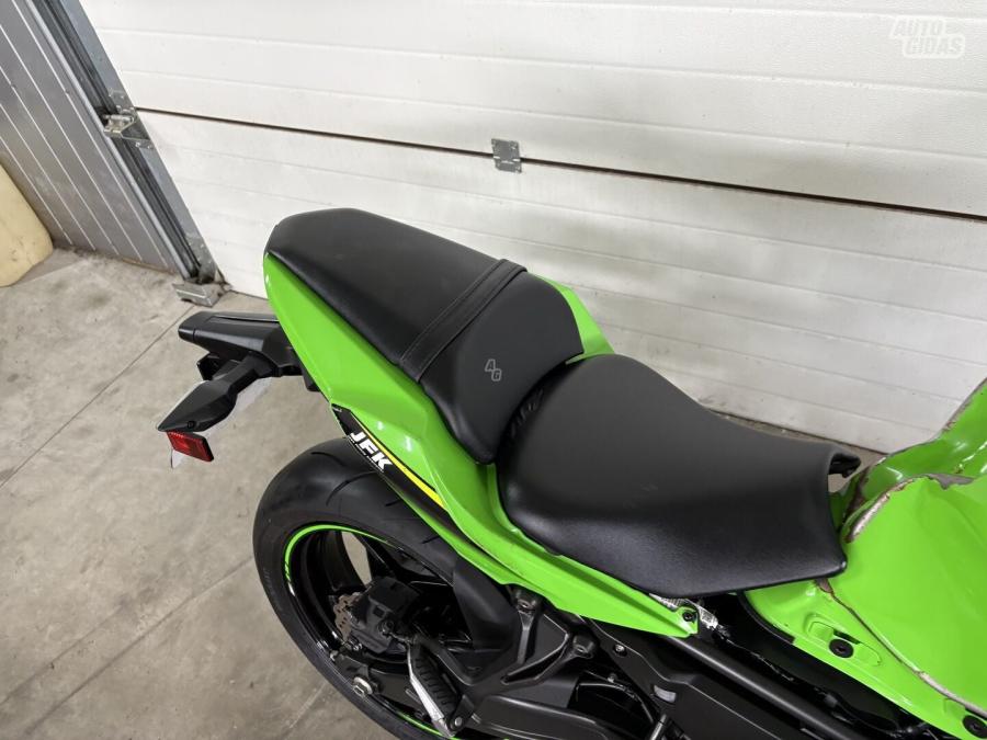 Kawasaki Ninja 650 2018 Kelmė, ar dzinēja tilpumu 0.65 L un nobraukumu 6 tūkst. km par 1330 €, foto 5 vietnē AUTOMOTO.COM.LV