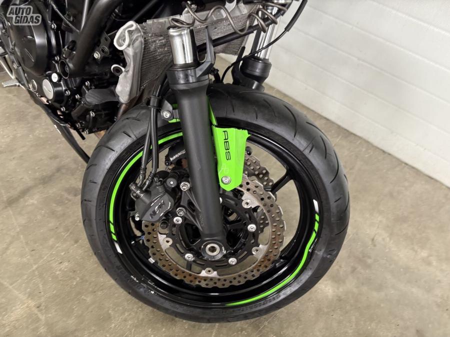 Kawasaki Ninja 650 2018 Kelmė, ar dzinēja tilpumu 0.65 L un nobraukumu 6 tūkst. km par 1330 €, foto 12 vietnē AUTOMOTO.COM.LV